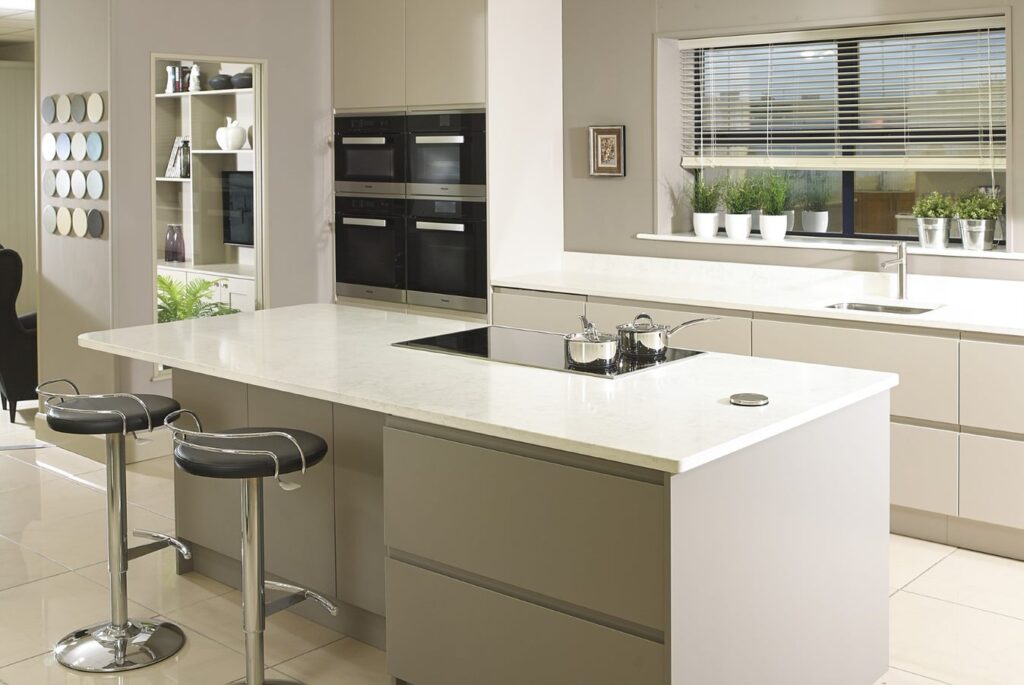Come scegliere un top cucina in quarzo – La Voce di Reggio Emilia